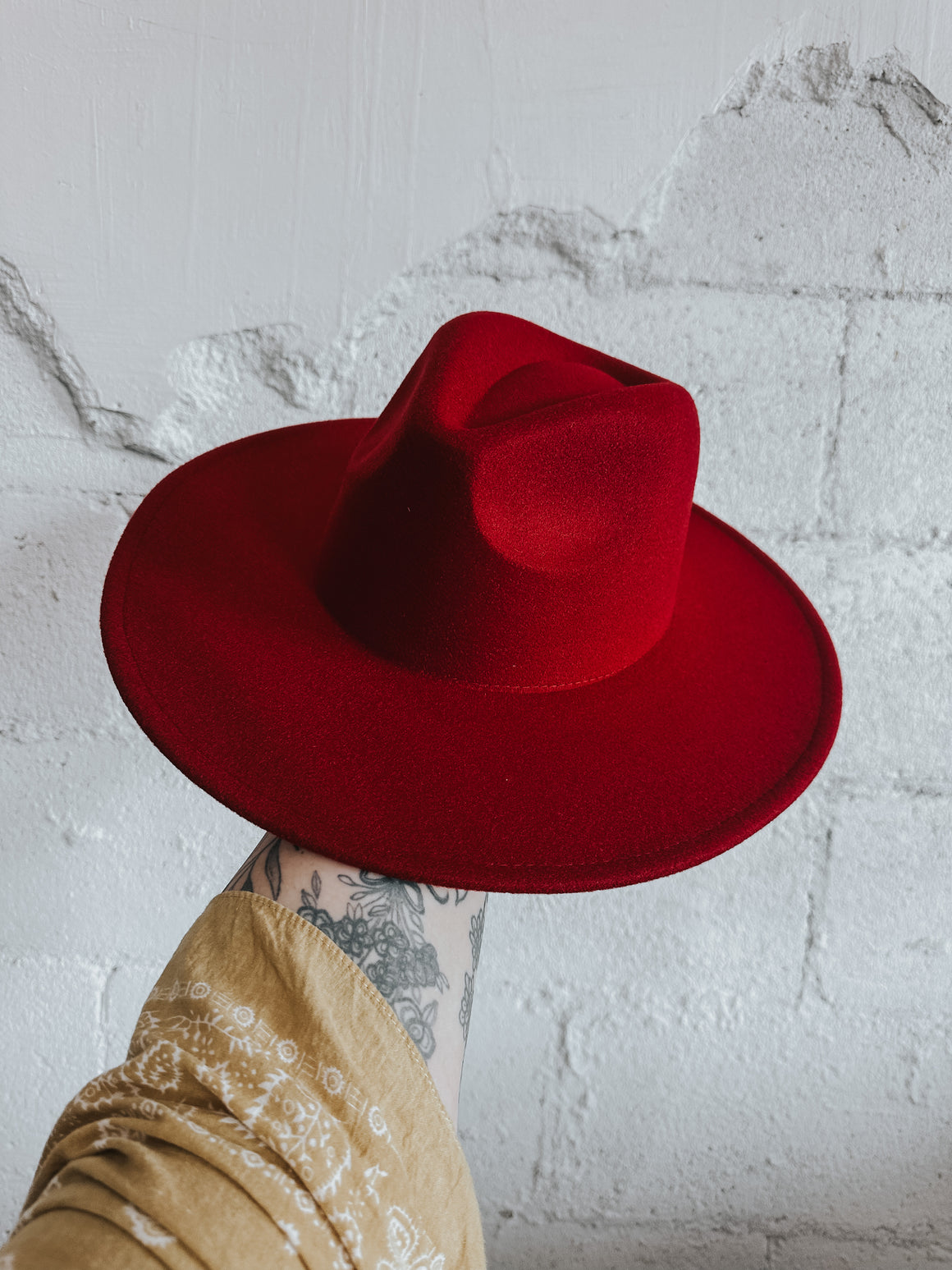 Wide Brim Hats – Zig Zag Galleries