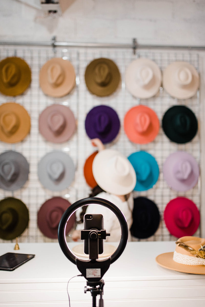 *TikTok Live Custom Wide Brim Hat Build* - 15 Points – Zig Zag Galleries